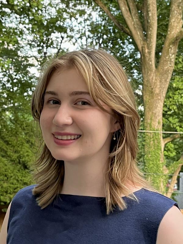 Sophia Reeder | Advanced Computing Center for the Arts and Design